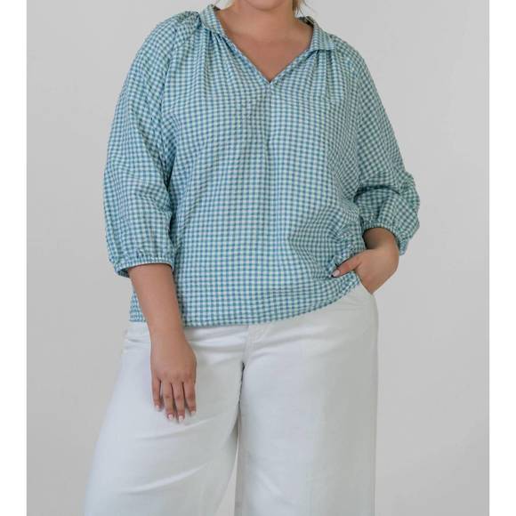 Finley | Tops | New Finley Floaty Blousonsleeve Seersucker Top In Blue ...